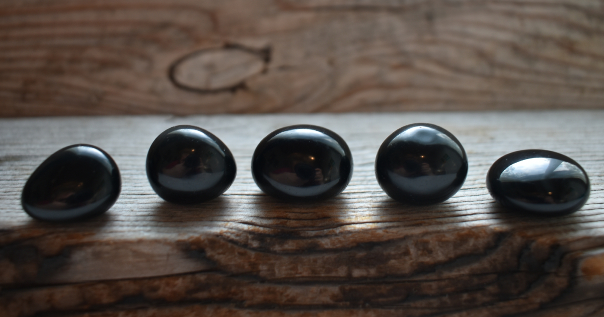 Vertus et conseils d’utilisation de la pierre Obsidienne